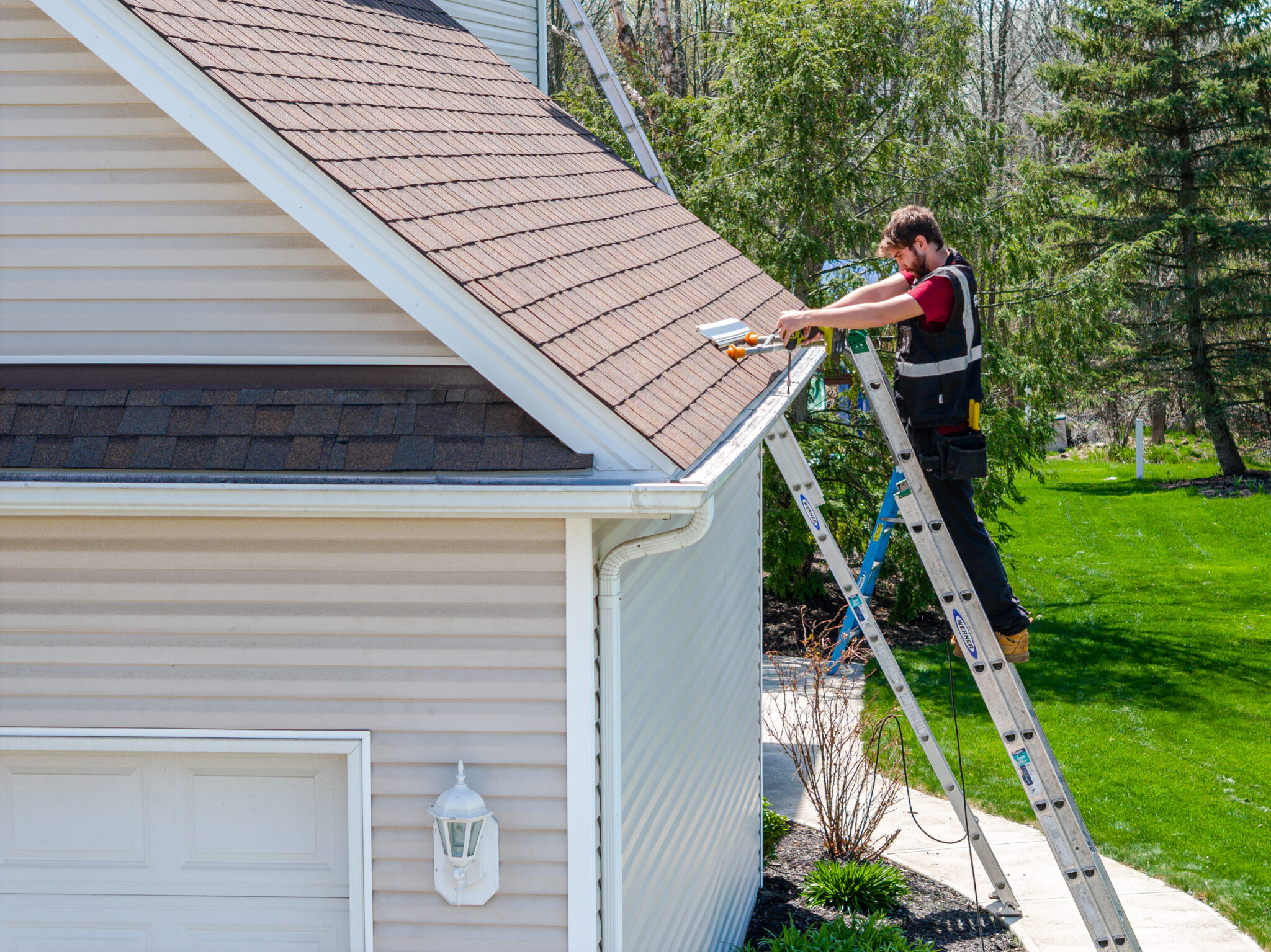 Gutter Guards in Ohio: Types, Costs & What Works | The Gutter Boys